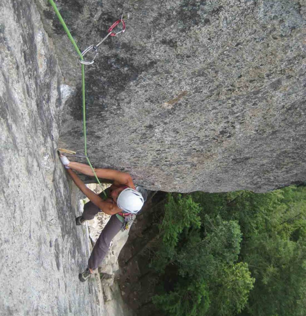 Traditional Multi Pitch Skills - Squamish Rock Guides: Rock Climbing ...